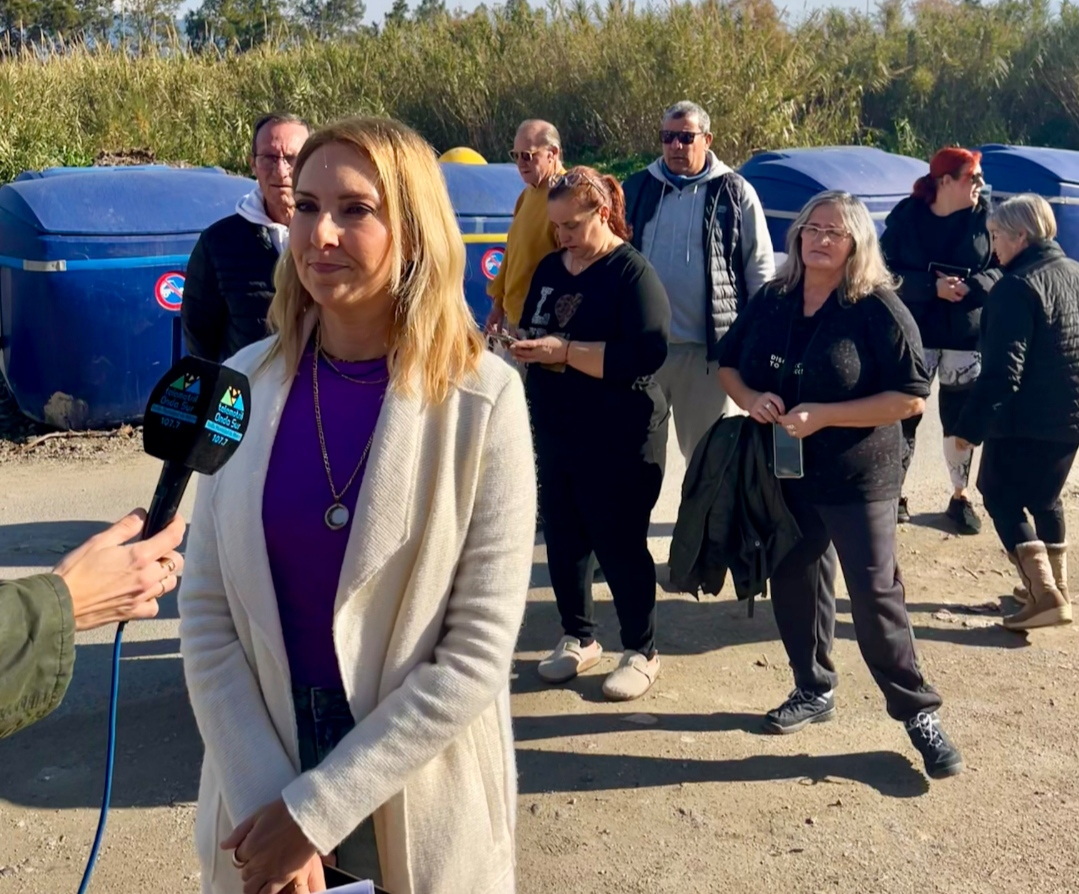 Heridas cinco personas en un accidente entre dos turismos en Motril